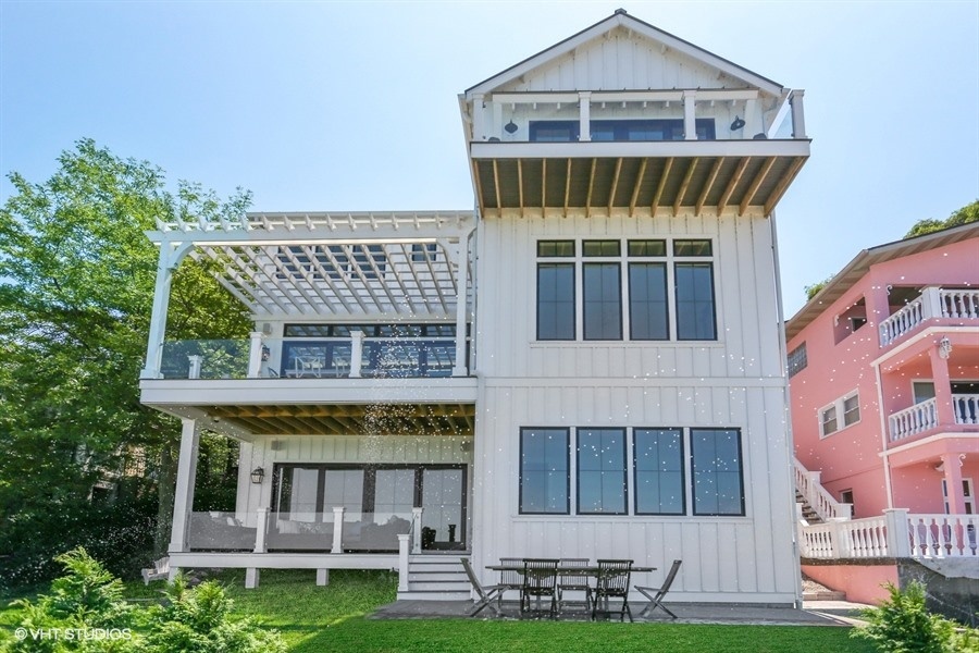 Oakley Home Builders - Lake Michigan Beach Homes